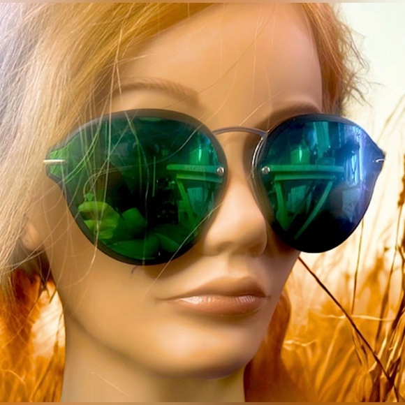 henri bendel | Accessories | Henri Bendel Green Mirror Tinted ...